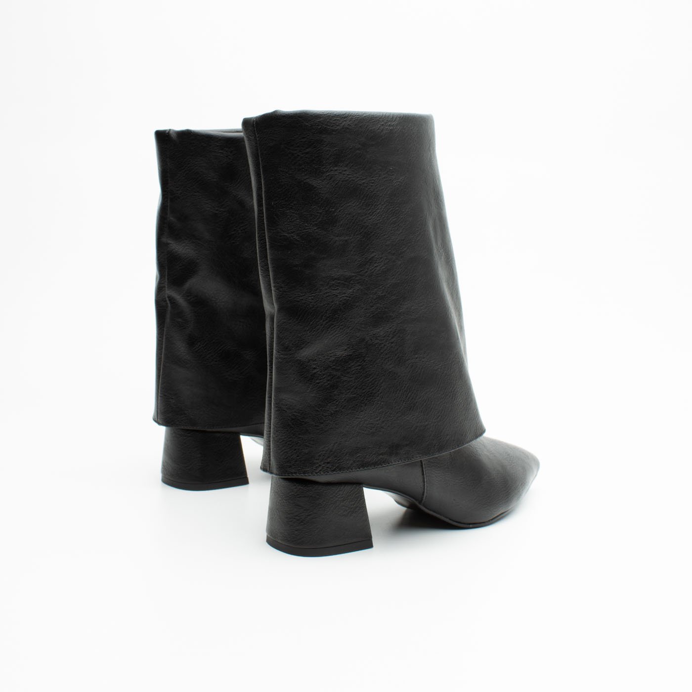 Bota Alice Napa Preto